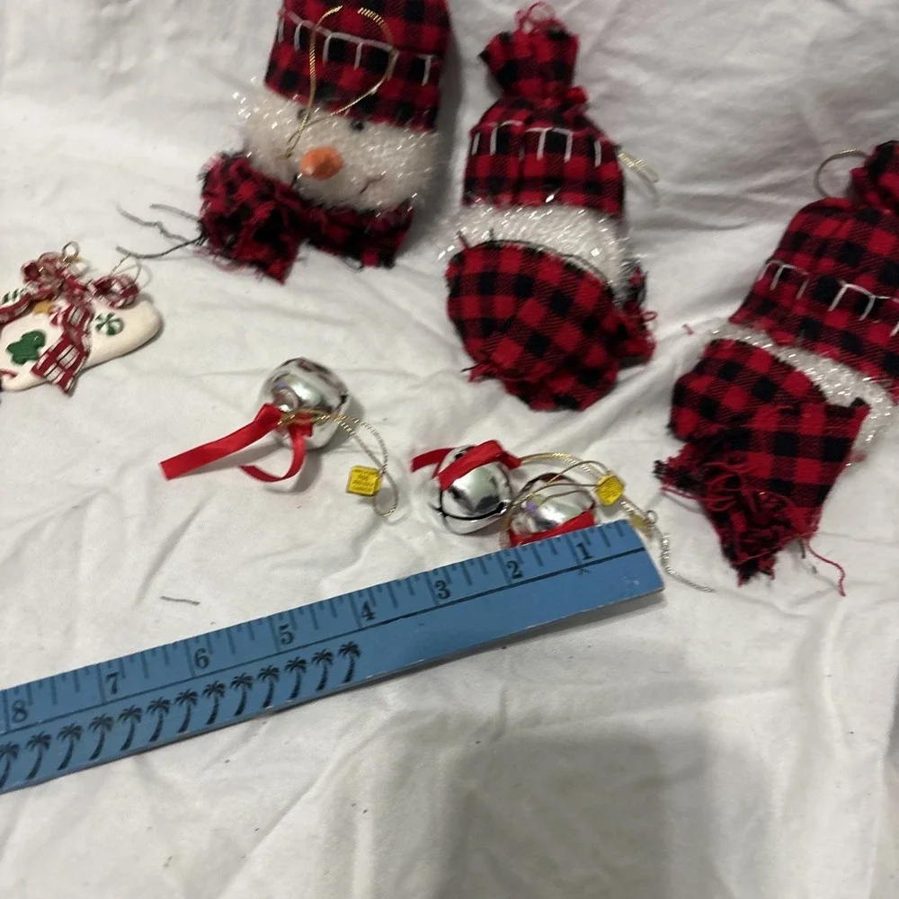 Heart & Hips | Holiday | Snowmen Hat Scarf Composite Christmas Tree ...